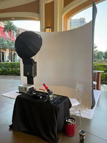 Magnet Photo Booth - Smash Booth Interactive Photo Studios